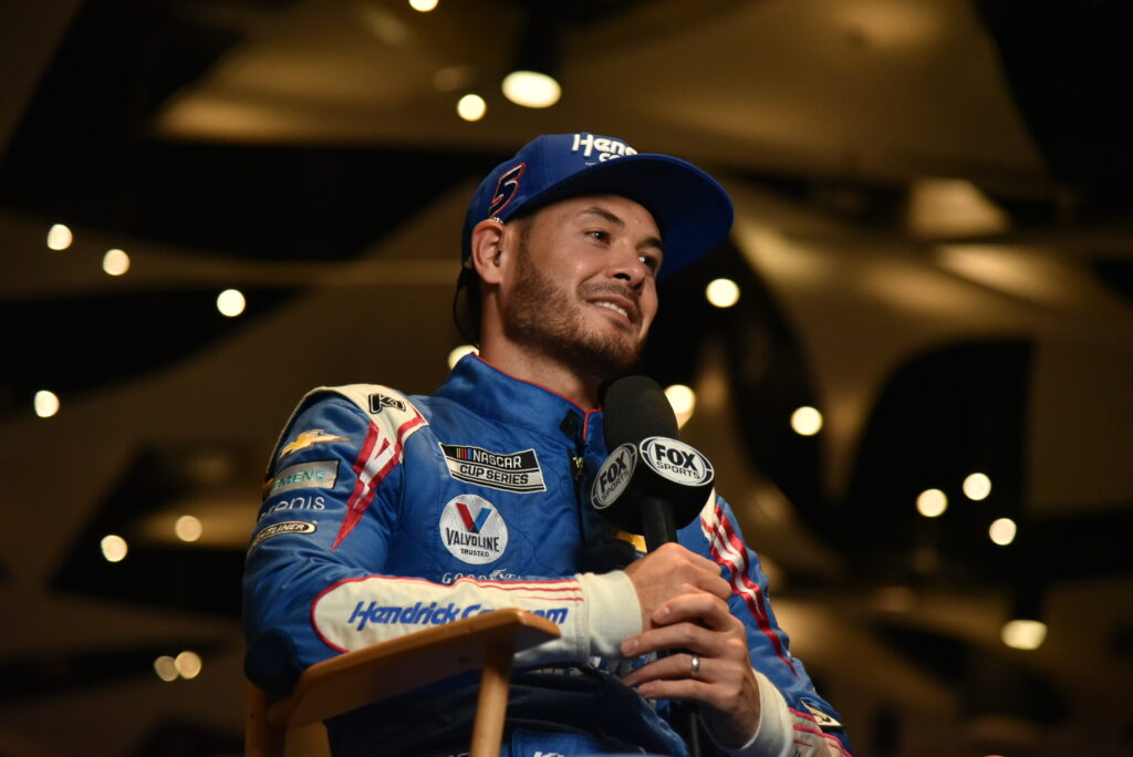 Kyle Larson Ready for Championship Clash - The Podium Finish