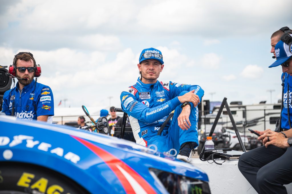 Kyle Larson Strives for First Darlington Victory - The Podium Finish