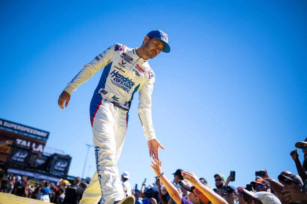 Kyle Larson Finishes 18th After Strong Performance at Talladega - The ...