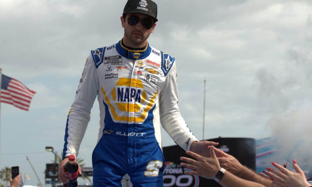 Elliott Set For Return From Injury at Martinsville - The Podium Finish