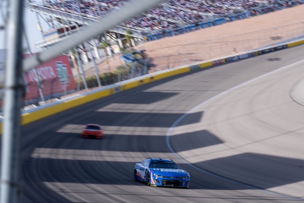 Kyle Larson and No. 5 Team Showcase Vegas Dominance