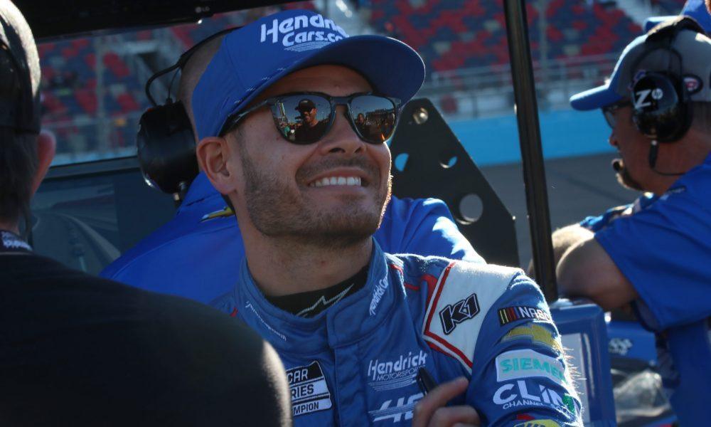 Kyle Larson Eyes Win No. 7 in Phoenix Season Finale