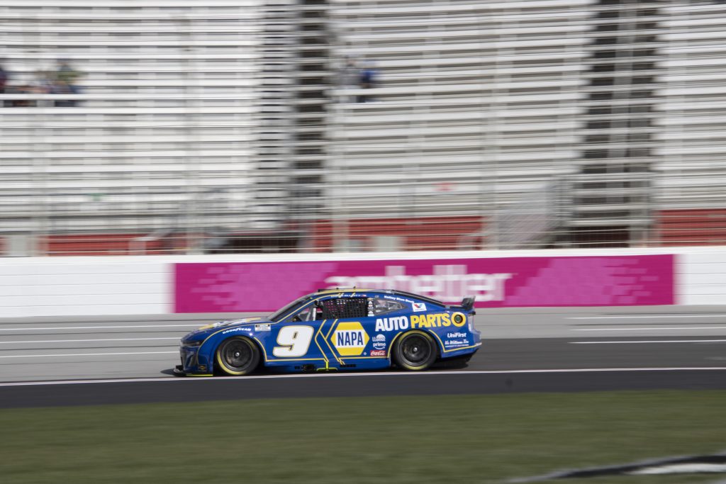 Chase Elliott Sets Sights on Home Track Victory in Atlanta - The Podium ...